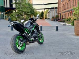 Kawasaki Z900 2025 Tallina, ar dzinēja tilpumu 0.95 L un nobraukumu 14 tūkst. km par 8000 €, foto 3 vietnē AUTOMOTO.COM.LV