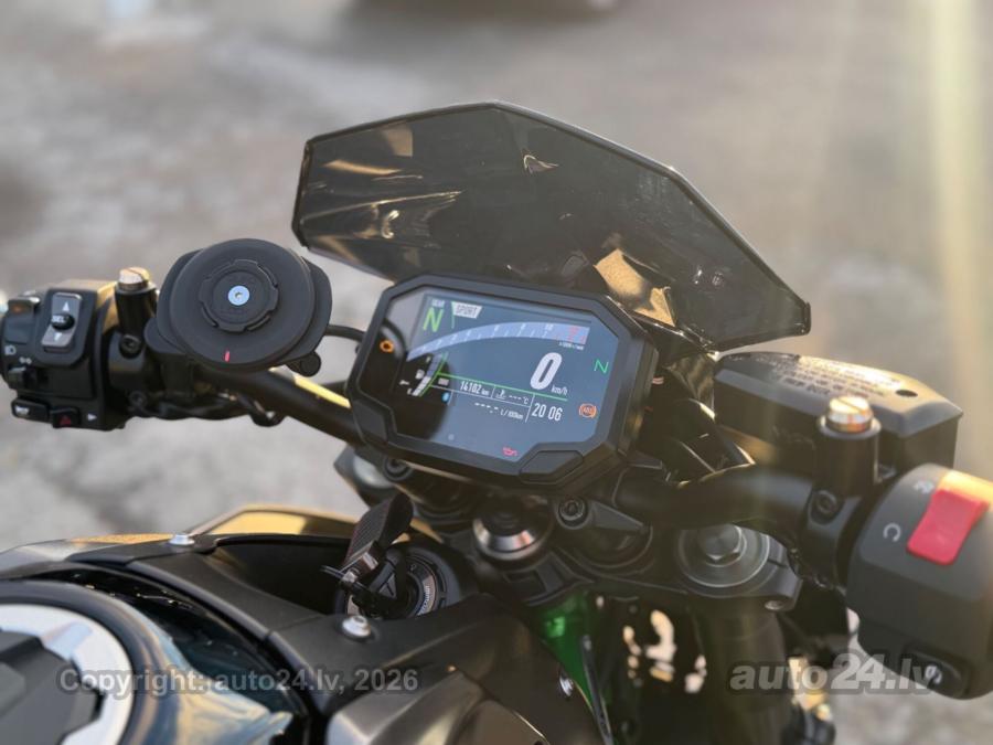 Kawasaki Z900 2025 Tallina, ar dzinēja tilpumu 0.95 L un nobraukumu 14 tūkst. km par 8000 €, foto 8 vietnē AUTOMOTO.COM.LV