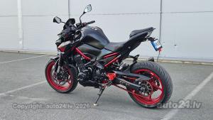 Красный Кавасаки Z900 2021 в Таллин, объемом двигателя 0.95 л и пробегом 33 тыс. км за 6300 €, фото 6 на AUTOMOTO.COM.LV