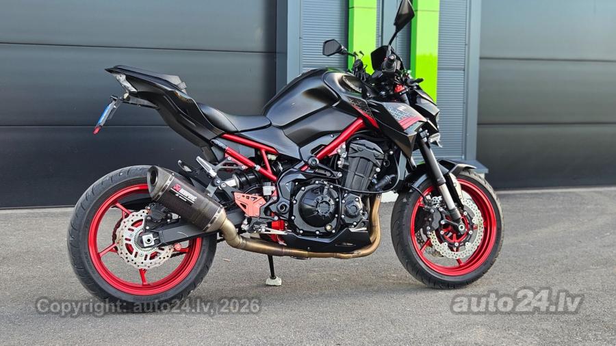 Красный Кавасаки Z900 2021 в Таллин, объемом двигателя 0.95 л и пробегом 33 тыс. км за 6300 €, фото 7 на AUTOMOTO.COM.LV