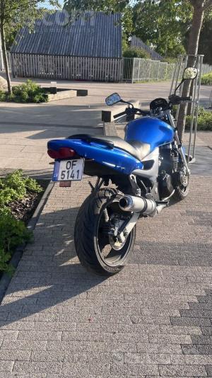 Кавасаки Zr 7 1999 в Рига, объемом двигателя 0.75 л и пробегом 0 тыс. км за 1700 €, фото 3 на AUTOMOTO.COM.LV