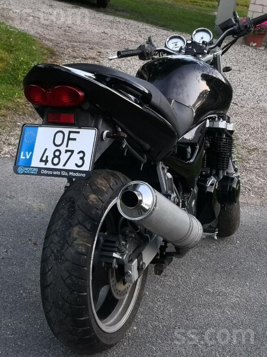 Кавасаки Zr 7 1999 в Рига, объемом двигателя 0.74 л и пробегом 0 тыс. км за 1300 €, фото 5 на AUTOMOTO.COM.LV