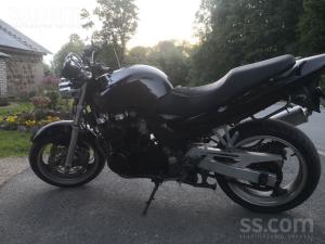 Кавасаки Zr 7 1999 в Рига, объемом двигателя 0.74 л и пробегом 0 тыс. км за 1300 €, фото 6 на AUTOMOTO.COM.LV