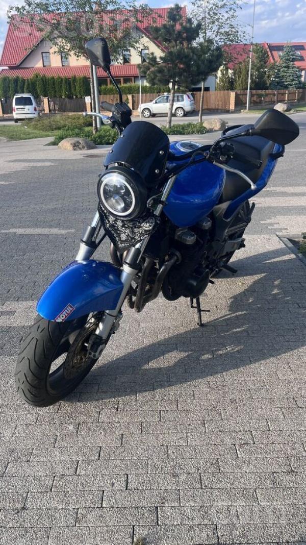 Кавасаки Zr 7 1999 в Рига, объемом двигателя 0.75 л и пробегом 0 тыс. км за 1200 €, фото 6 на AUTOMOTO.COM.LV