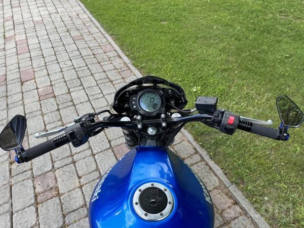 Kawasaki Zr 7 2001 Rīga, ar dzinēja tilpumu 0.75 L un nobraukumu 0 tūkst. km par 2090 €, foto 5 vietnē AUTOMOTO.COM.LV
