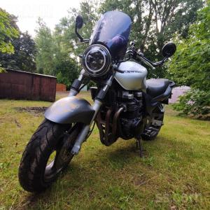 Кавасаки Zr 7 2002 в Рига, объемом двигателя 0.74 л и пробегом 0 тыс. км за 2250 €, фото  на AUTOMOTO.COM.LV