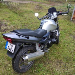 Kawasaki Zr 7 2002 in Riga, with an engine capacity of 0.74 L and mileage of 0 thousand km for 2250 €, photo 6 on AUTOMOTO.COM.LV