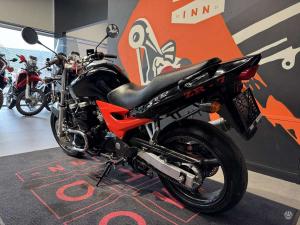 Melns Kawasaki ZR 2001 Viļņa, ar dzinēja tilpumu 0.75 L un nobraukumu 31 tūkst. km par 1599 €, foto 4 vietnē AUTOMOTO.COM.LV