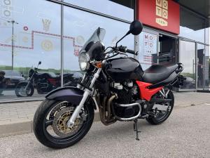 Melns Kawasaki ZR 2001 Viļņa, ar dzinēja tilpumu 0.75 L un nobraukumu 31 tūkst. km par 1599 €, foto 5 vietnē AUTOMOTO.COM.LV