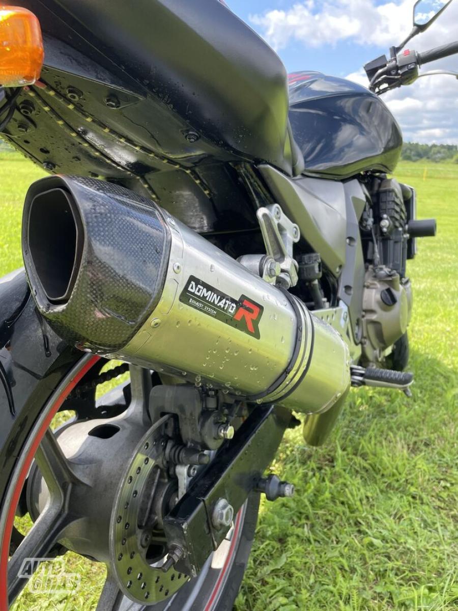 Melns Kawasaki ZR 2005 Plungė, ar dzinēja tilpumu 0.75 L un nobraukumu 13 tūkst. km par 2150 €, foto 7 vietnē AUTOMOTO.COM.LV