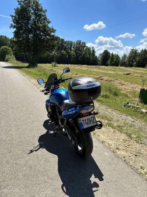 Blue Kawasaki ZR 1999 in Marijampole, with an engine capacity of 0.74 L and mileage of 66 thousand km for 1500 €, photo 5 on AUTOMOTO.COM.LV
