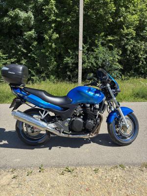 Blue Kawasaki ZR 1999 in Marijampole, with an engine capacity of 0.74 L and mileage of 66 thousand km for 1500 €, photo 7 on AUTOMOTO.COM.LV