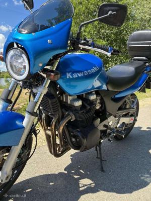 Blue Kawasaki ZR 1999 in Marijampole, with an engine capacity of 0.74 L and mileage of 66 thousand km for 1500 €, photo 9 on AUTOMOTO.COM.LV