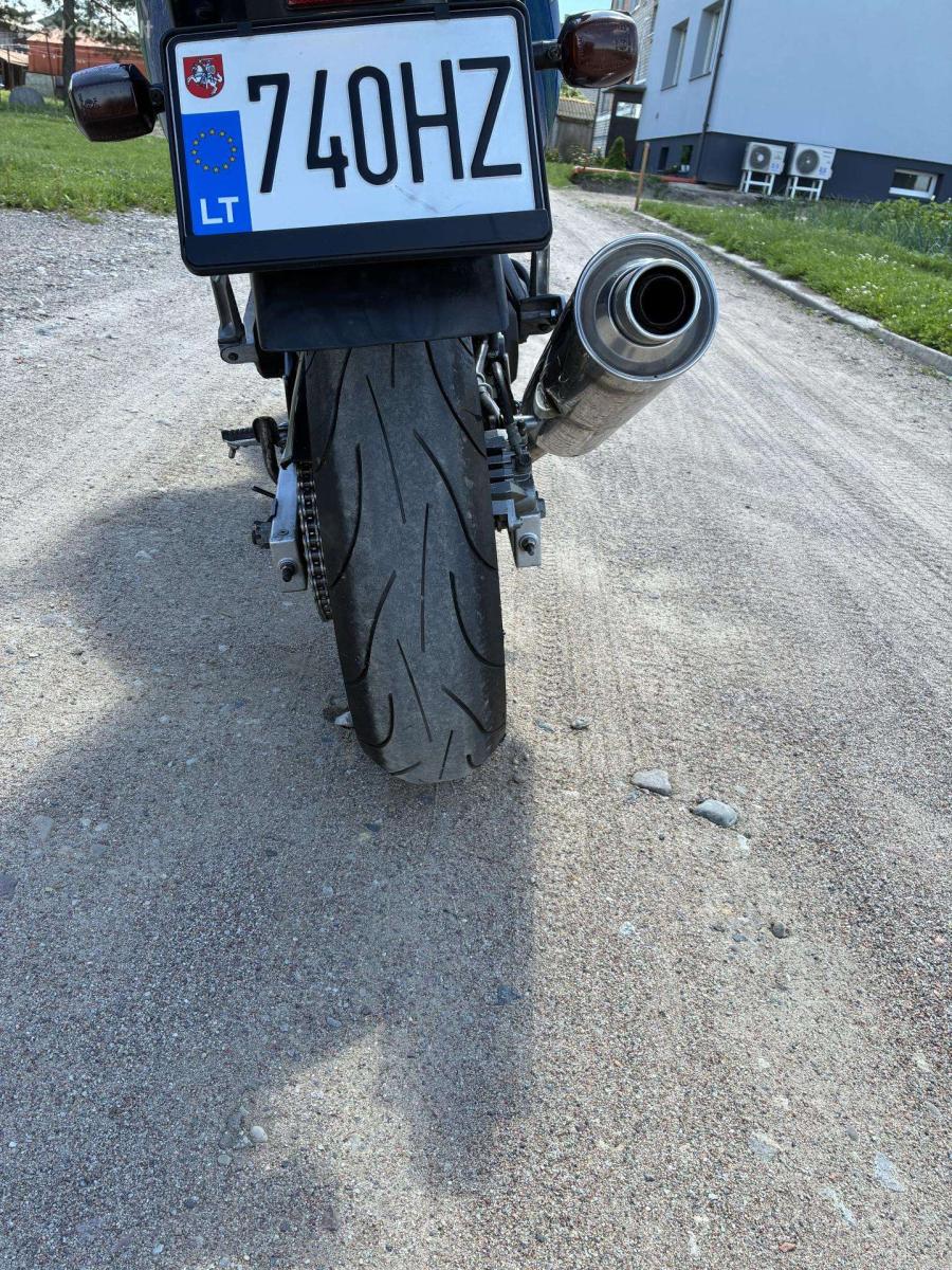 Blue Kawasaki ZR 1999 in Marijampole, with an engine capacity of 0.74 L and mileage of 66 thousand km for 1500 €, photo 10 on AUTOMOTO.COM.LV
