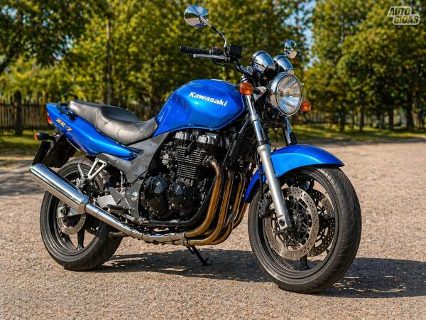Zils Kawasaki ZR 2002 Klaipėda, ar dzinēja tilpumu 0.75 L un nobraukumu 46 tūkst. km par 1750 €, foto 1 vietnē AUTOMOTO.COM.LV