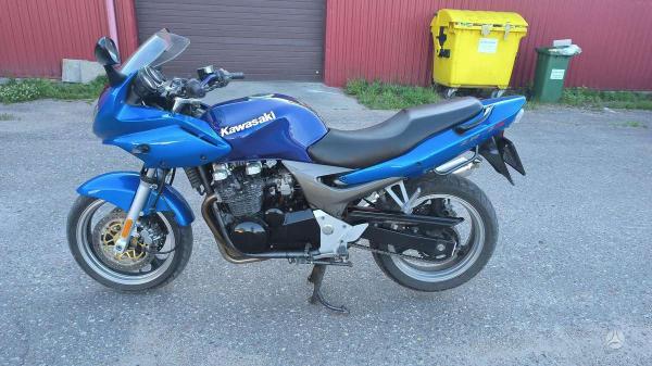 Blue Kawasaki ZR 2004 in Alytus, with an engine capacity of 0.74 L and mileage of 27 thousand km for 1550 €, photo 8 on AUTOMOTO.COM.LV