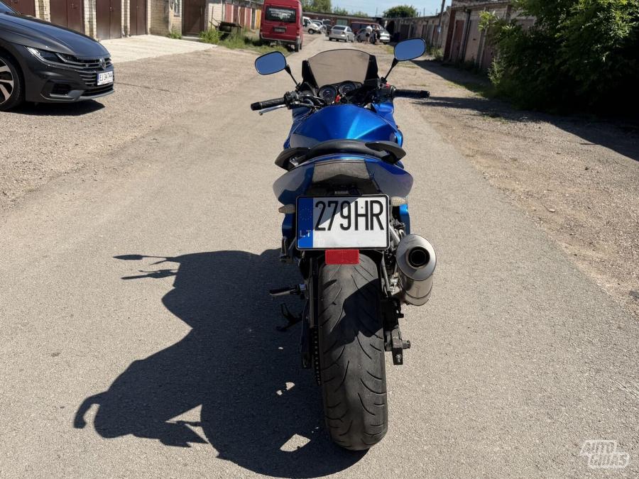 Синий Кавасаки ZR 2005 в Клайпеда, объемом двигателя 0.75 л и пробегом 34 тыс. км за 1900 €, фото 7 на AUTOMOTO.COM.LV