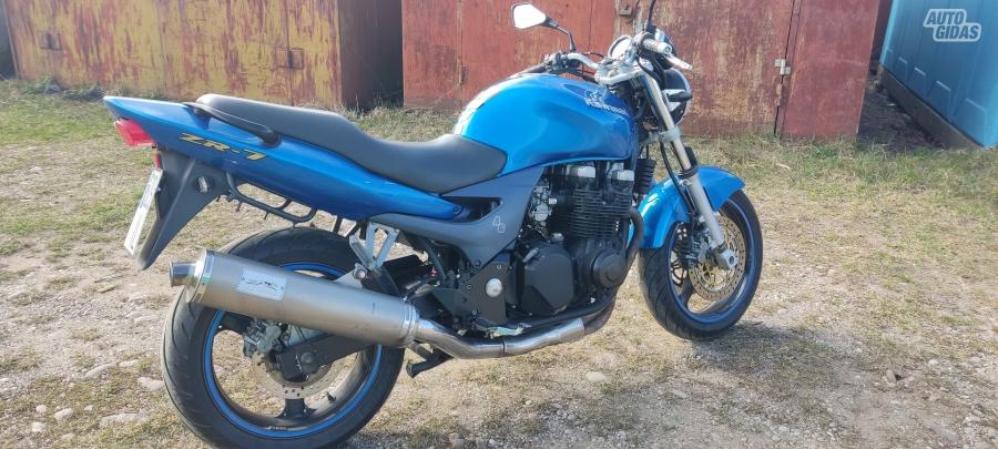 Кавасаки ZR 1999 в Клайпеда, объемом двигателя 0.75 л и пробегом 0 тыс. км за 1200 €, фото 1 на AUTOMOTO.COM.LV