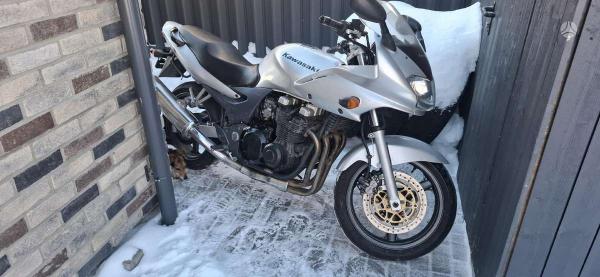 Kawasaki ZR 2001 Viļņa, ar dzinēja tilpumu 0.75 L un nobraukumu 60 tūkst. km par 1300 €, foto 4 vietnē AUTOMOTO.COM.LV