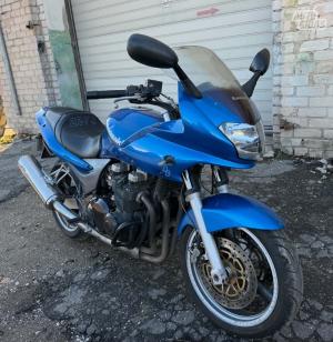 Kawasaki ZR 2001 in Radviliskis, with an engine capacity of 0.75 L and mileage of 0 thousand km for 1490 €, photo 3 on AUTOMOTO.COM.LV