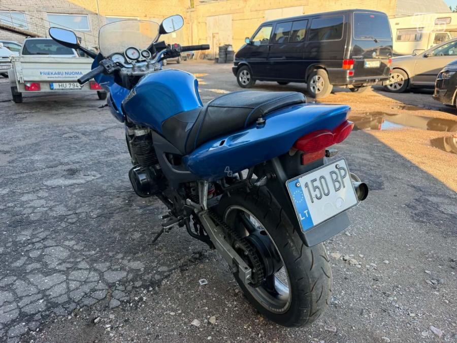 Kawasaki ZR 2001 in Radviliskis, with an engine capacity of 0.75 L and mileage of 0 thousand km for 1490 €, photo 12 on AUTOMOTO.COM.LV