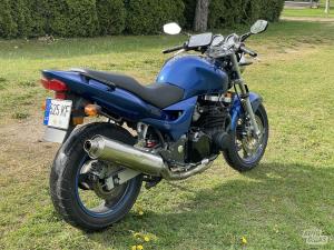 Kawasaki ZR 2002 in Alytus, with an engine capacity of 0.00 L and mileage of 0 thousand km for 999 €, photo 4 on AUTOMOTO.COM.LV