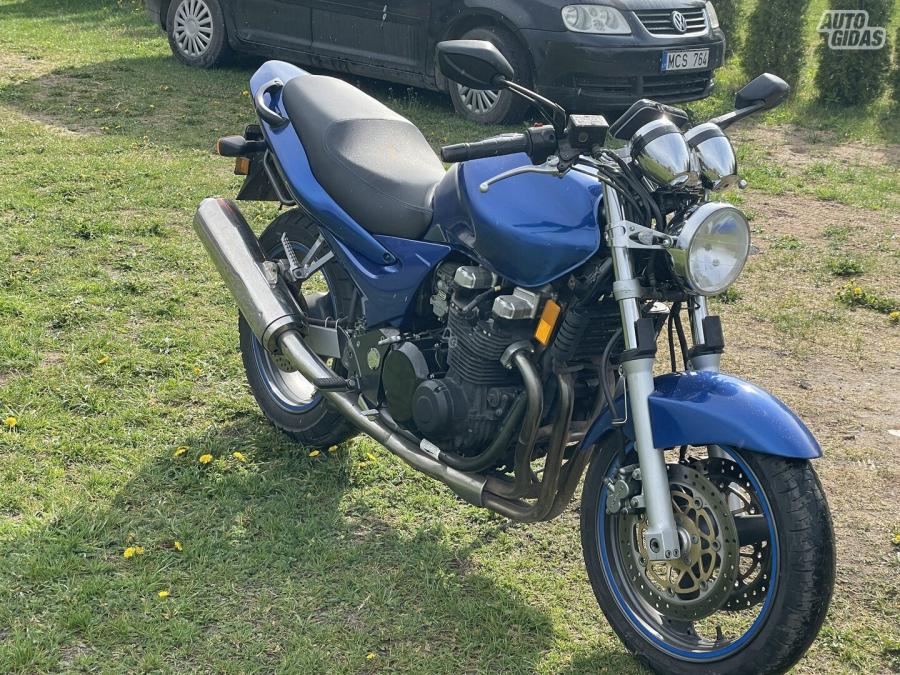 Kawasaki ZR 2002 in Alytus, with an engine capacity of 0.00 L and mileage of 0 thousand km for 999 €, photo 5 on AUTOMOTO.COM.LV
