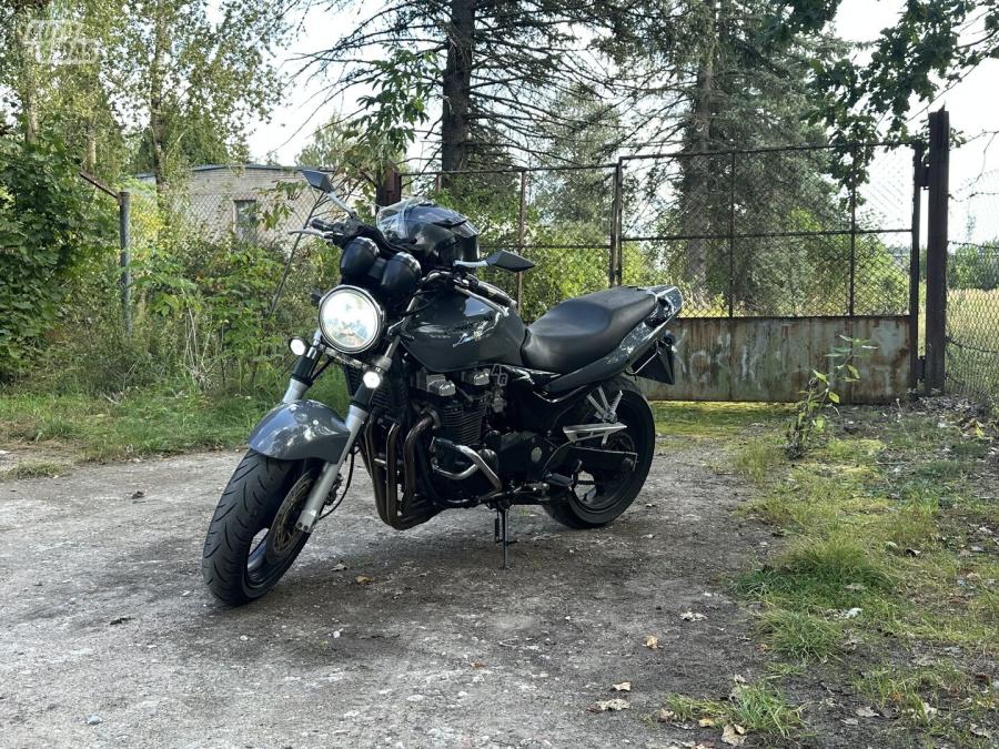 Kawasaki ZR 2003 in Jonava, with an engine capacity of 0.00 L and mileage of 0 thousand km for 2200 €, photo 10 on AUTOMOTO.COM.LV