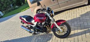 Red Kawasaki ZR 2000 in Kaunas, with an engine capacity of 0.74 L and mileage of 33 thousand km for 1900 €, photo  on AUTOMOTO.COM.LV