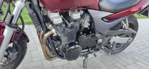 Red Kawasaki ZR 2000 in Kaunas, with an engine capacity of 0.74 L and mileage of 33 thousand km for 1900 €, photo 7 on AUTOMOTO.COM.LV