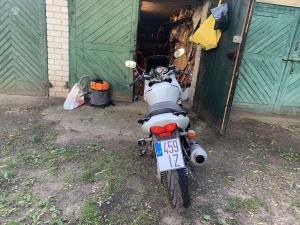Белый Кавасаки ZR 2002 в Вильнюс, объемом двигателя 0.74 л и пробегом 49 тыс. км за 777 €, фото 5 на AUTOMOTO.COM.LV