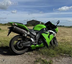 Kawasaki ZX 10R 2006 Jelgava, ar dzinēja tilpumu 1.00 L un nobraukumu 0 tūkst. km par 4200 €, foto 9 vietnē AUTOMOTO.COM.LV