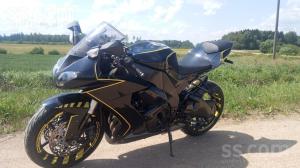 Кавасаки ZX 10R 2009 в Резекне, объемом двигателя 1.00 л и пробегом 0 тыс. км за 5500 €, фото  на AUTOMOTO.COM.LV
