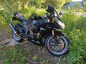 Kawasaki ZX 10R 2009 Rīga, ar dzinēja tilpumu 1.00 L un nobraukumu 0 tūkst. km par 6500 €, foto  vietnē AUTOMOTO.COM.LV