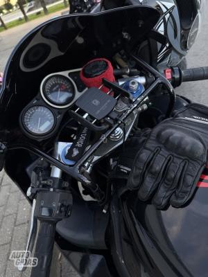 Melns Kawasaki Zx-6R 1999 Kauņa, ar dzinēja tilpumu 0.60 L un nobraukumu 40 tūkst. km par 1250 €, foto 4 vietnē AUTOMOTO.COM.LV
