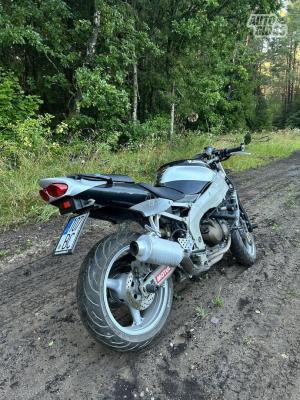 Grey Kawasaki Zx-6R 2000 in Vilnius, with an engine capacity of 0.60 L and mileage of 34 thousand km for 1050 €, photo 3 on AUTOMOTO.COM.LV