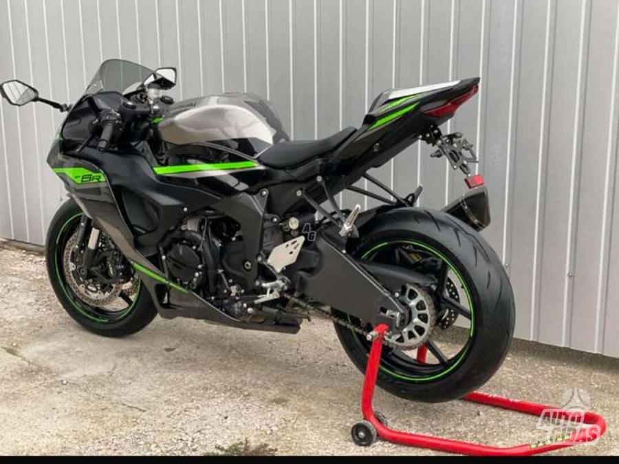 Pelēks Kawasaki Zx-6R 2023 Marijampole, ar dzinēja tilpumu 0.64 L un nobraukumu 4 tūkst. km par 10200 €, foto 5 vietnē AUTOMOTO.COM.LV