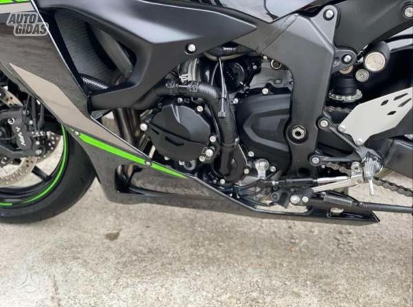 Pelēks Kawasaki Zx-6R 2023 Marijampole, ar dzinēja tilpumu 0.64 L un nobraukumu 4 tūkst. km par 10200 €, foto 9 vietnē AUTOMOTO.COM.LV