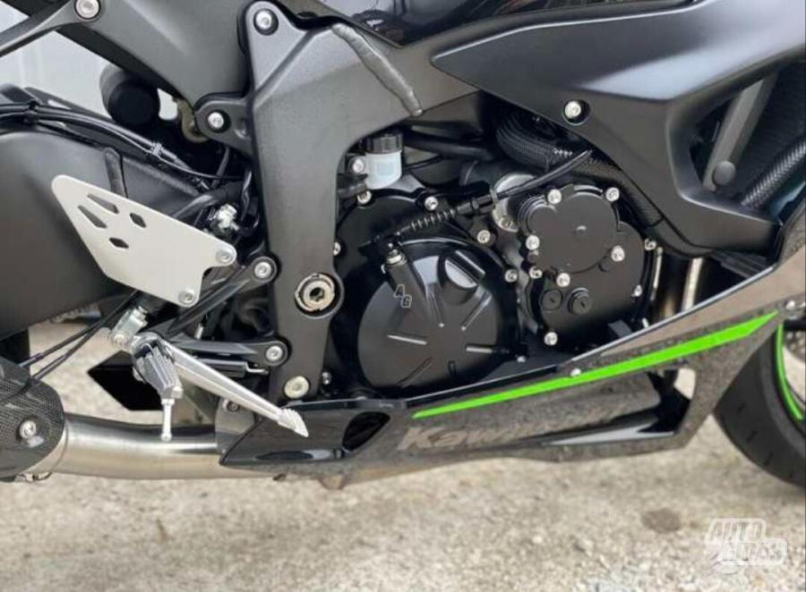 Pelēks Kawasaki Zx-6R 2023 Marijampole, ar dzinēja tilpumu 0.64 L un nobraukumu 4 tūkst. km par 10200 €, foto 12 vietnē AUTOMOTO.COM.LV