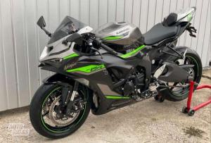 Pelēks Kawasaki Zx-6R 2023 Marijampole, ar dzinēja tilpumu 0.64 L un nobraukumu 4 tūkst. km par 10200 €, foto 16 vietnē AUTOMOTO.COM.LV