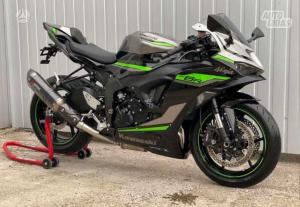 Pelēks Kawasaki Zx-6R 2023 Marijampole, ar dzinēja tilpumu 0.64 L un nobraukumu 4 tūkst. km par 10200 €, foto 19 vietnē AUTOMOTO.COM.LV