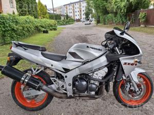 Kawasaki Zx-6R 1997 in Riga, with an engine capacity of 0.60 L and mileage of 0 thousand km for 950 €, photo  on AUTOMOTO.COM.LV