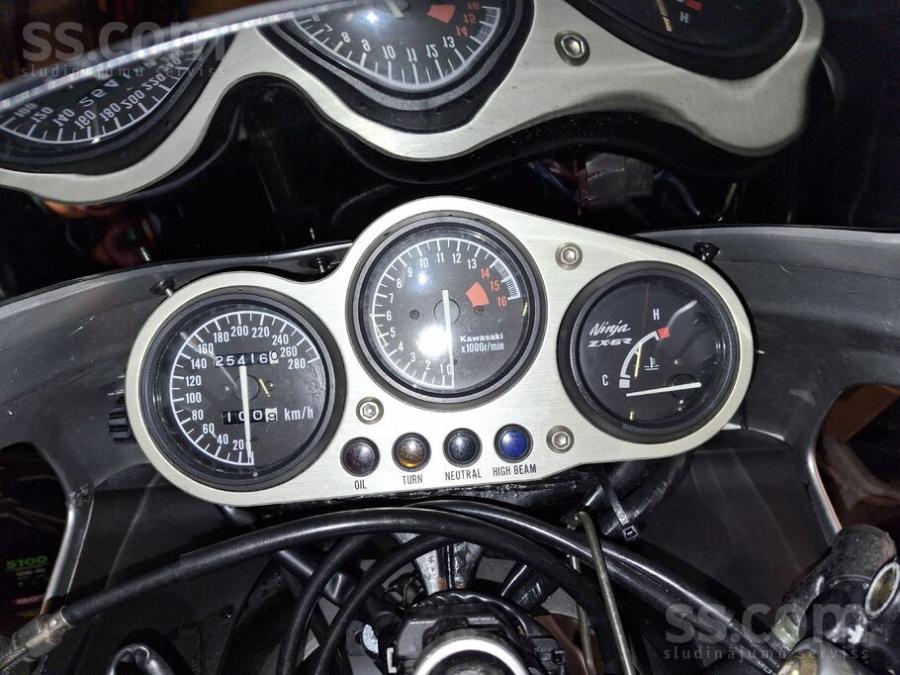 Кавасаки Zx-6R 1997 в Рига, объемом двигателя 0.60 л и пробегом 0 тыс. км за 950 €, фото 9 на AUTOMOTO.COM.LV