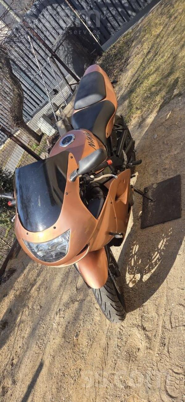 Kawasaki Zx-6R 1999 Liepāja, ar dzinēja tilpumu 0.60 L un nobraukumu 0 tūkst. km par 1200 €, foto 3 vietnē AUTOMOTO.COM.LV