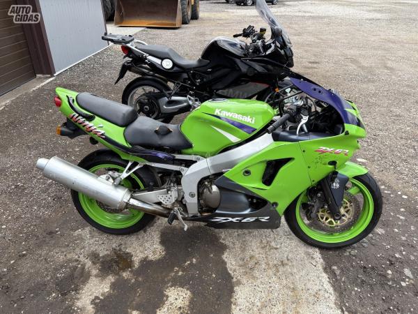 Кавасаки Zx-6R 1999 в Кельме, объемом двигателя 0.60 л и пробегом 38 тыс. км за 965 €, фото 2 на AUTOMOTO.COM.LV