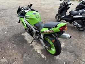Кавасаки Zx-6R 1999 в Кельме, объемом двигателя 0.60 л и пробегом 38 тыс. км за 965 €, фото 5 на AUTOMOTO.COM.LV