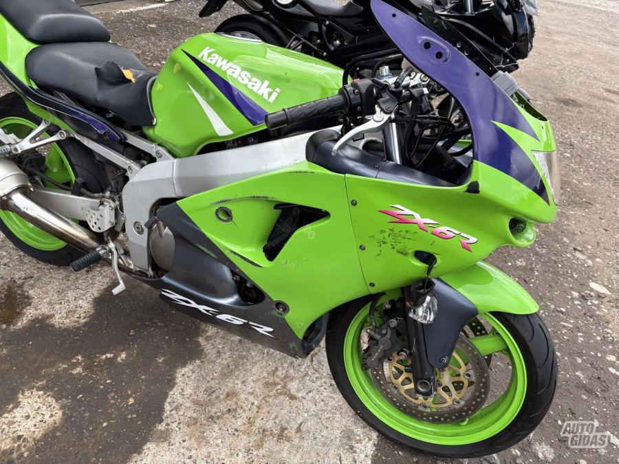Кавасаки Zx-6R 1999 в Кельме, объемом двигателя 0.60 л и пробегом 38 тыс. км за 965 €, фото 15 на AUTOMOTO.COM.LV