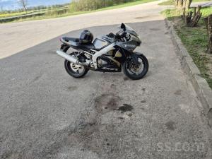 Kawasaki Zx-6R 1999 Dobele, ar dzinēja tilpumu 0.60 L un nobraukumu 0 tūkst. km par 2000 €, foto  vietnē AUTOMOTO.COM.LV