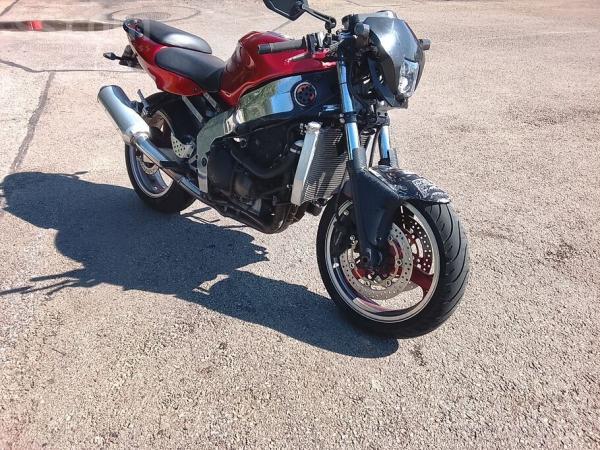 Kawasaki Zx-6R 1999 Rīga, ar dzinēja tilpumu 0.60 L un nobraukumu 0 tūkst. km par 1600 €, foto 1 vietnē AUTOMOTO.COM.LV