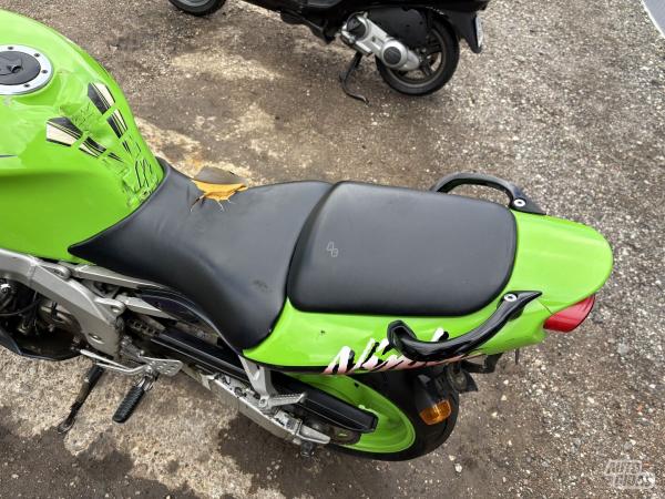Kawasaki Zx-6R 1999 Kelmė, ar dzinēja tilpumu 0.60 L un nobraukumu 38 tūkst. km par 965 €, foto 11 vietnē AUTOMOTO.COM.LV